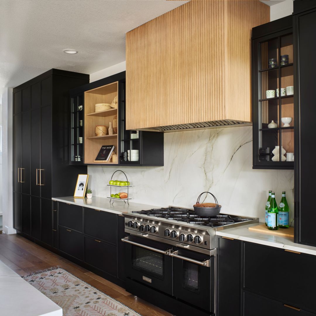 Bold & Luxurious Kitchens - Finishes, Cabinets, and More